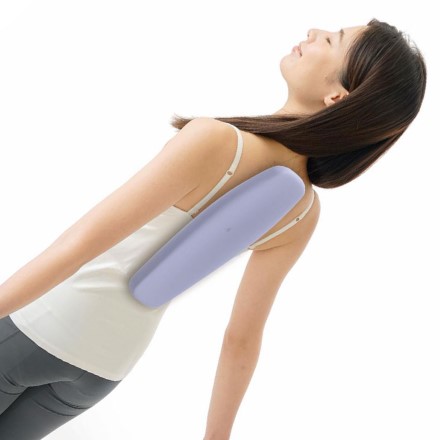 Cellsh 背筋クッション ストレッチクッション 背筋ストレッチ コリ ほぐし｜永久不滅ポイント・UCポイント交換の「STOREE SAISON（ストーリー セゾン）」